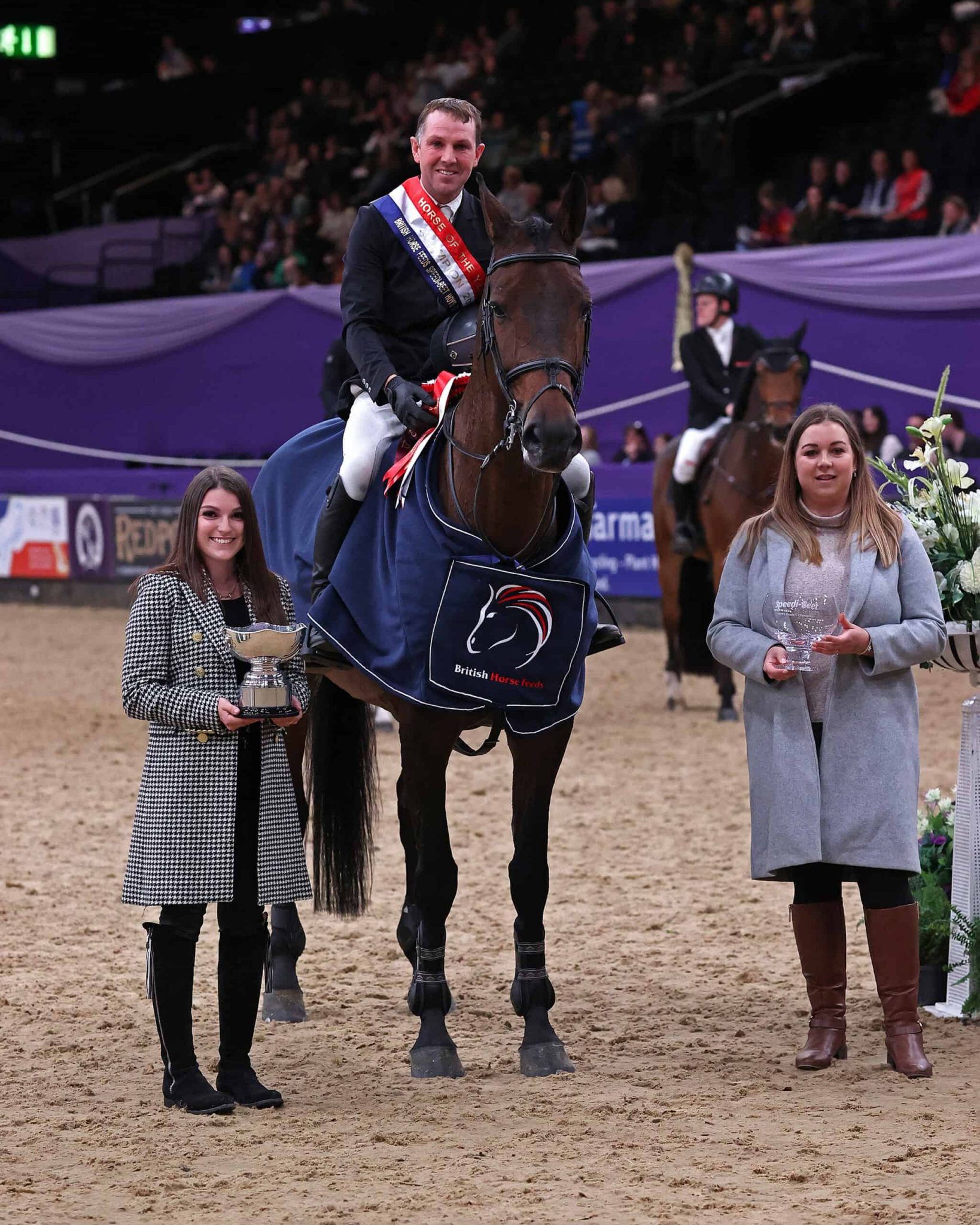 Mark Edwards takes his second title in the British Horse Feeds Speedi ...